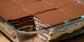 Кавово-шоколадний трайфл - Рецепт десерту з печива без випікання - NV Food